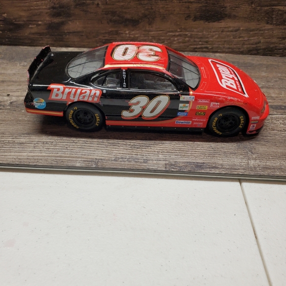 Nascar | Toys | 24 Nascar Diecast Model Darrike Cope 3 Bryan 1998 ...